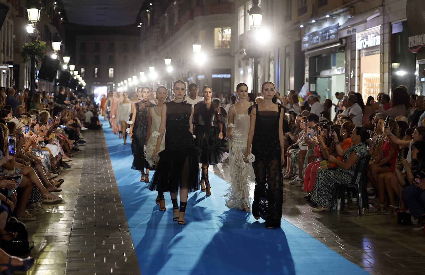 Fotos: Victorio & Lucchino, Alfiler de Oro de la Pasarela Larios 2022 ...