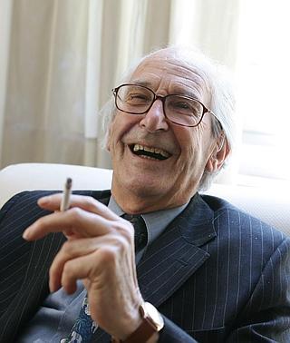 Raymond Carr, maestro de hispanistas, muere a los 96 años | Diario Sur